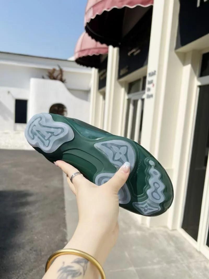 Cut-rate Louis Vuitton Low Shoes