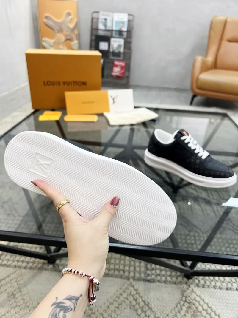 Mirror quality Louis Vuitton Low Shoes