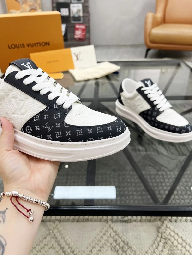 Louis Vuitton Low Shoes