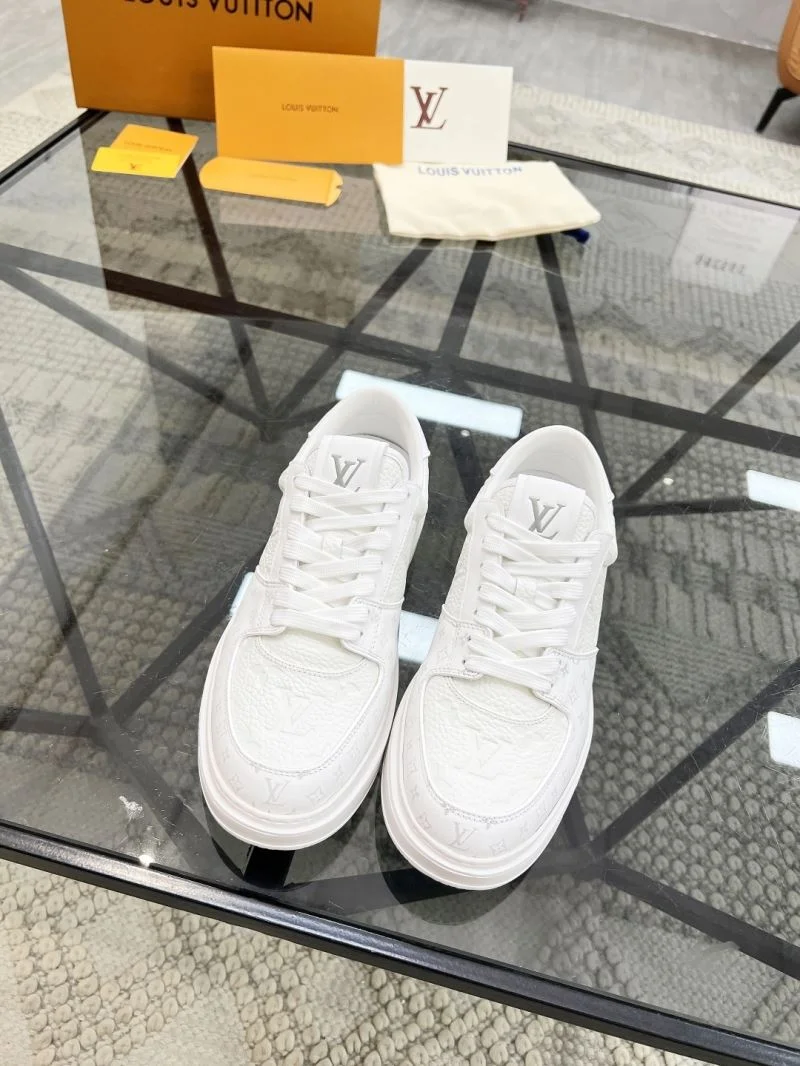 Exact replica Louis Vuitton Low Shoes