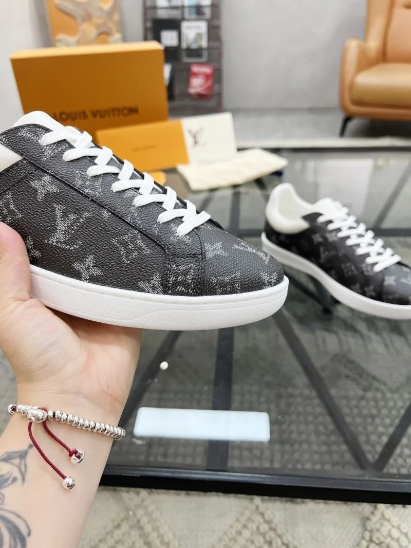 Louis Vuitton Low Shoes