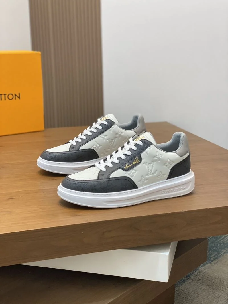 Exact replica Louis Vuitton Low Shoes