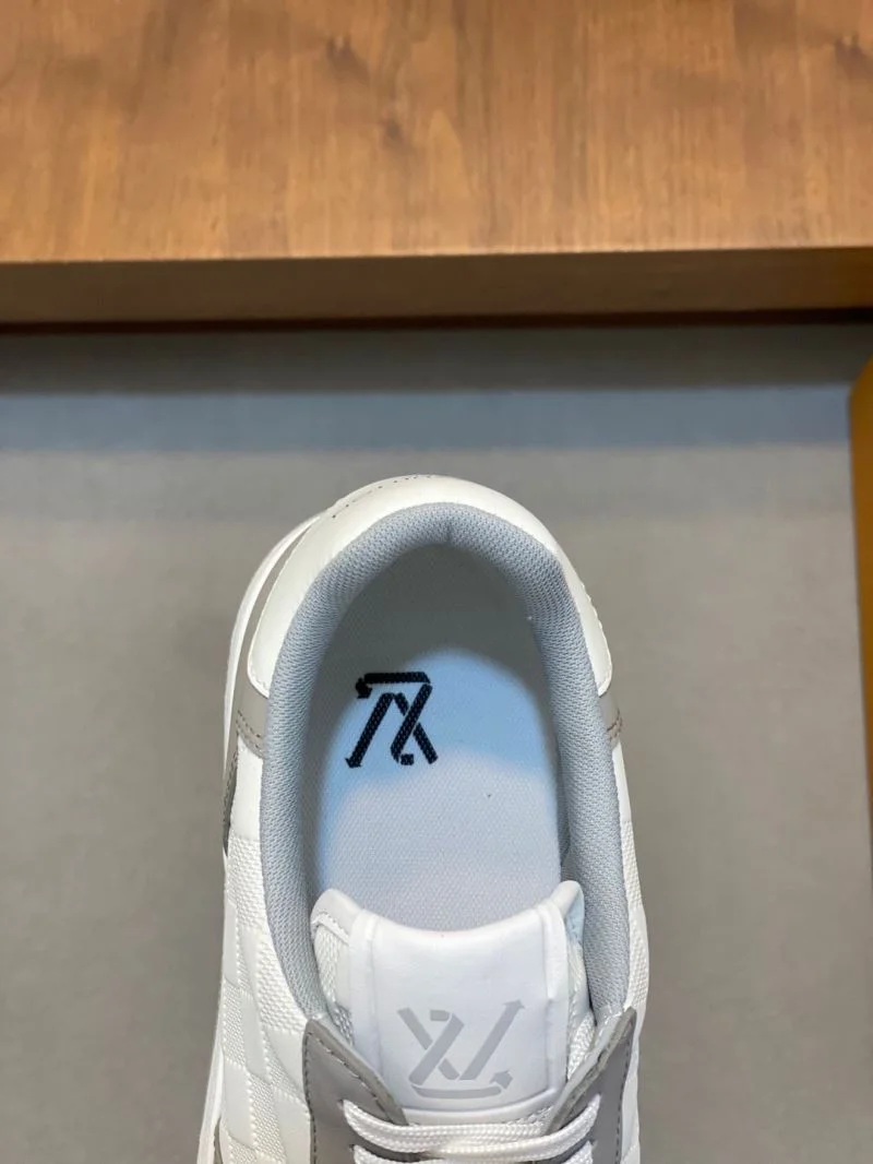 Brand-original Louis Vuitton Low Shoes