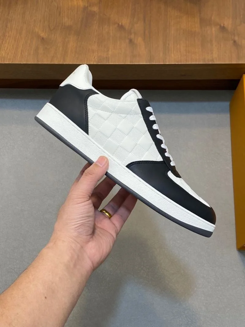 Legit Louis Vuitton Low Shoes