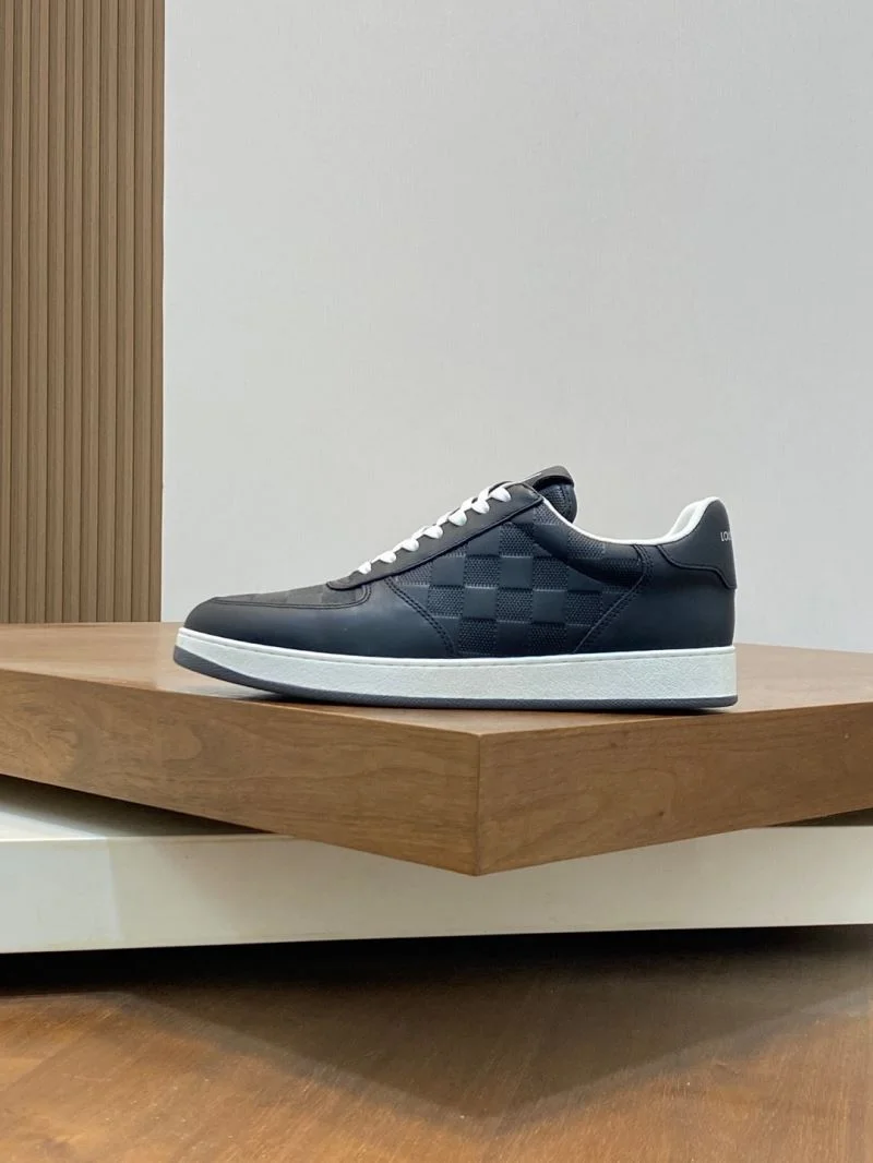 Louis Vuitton Low Shoes