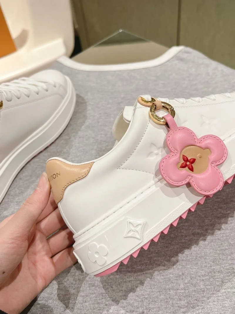Louis Vuitton Low Shoes