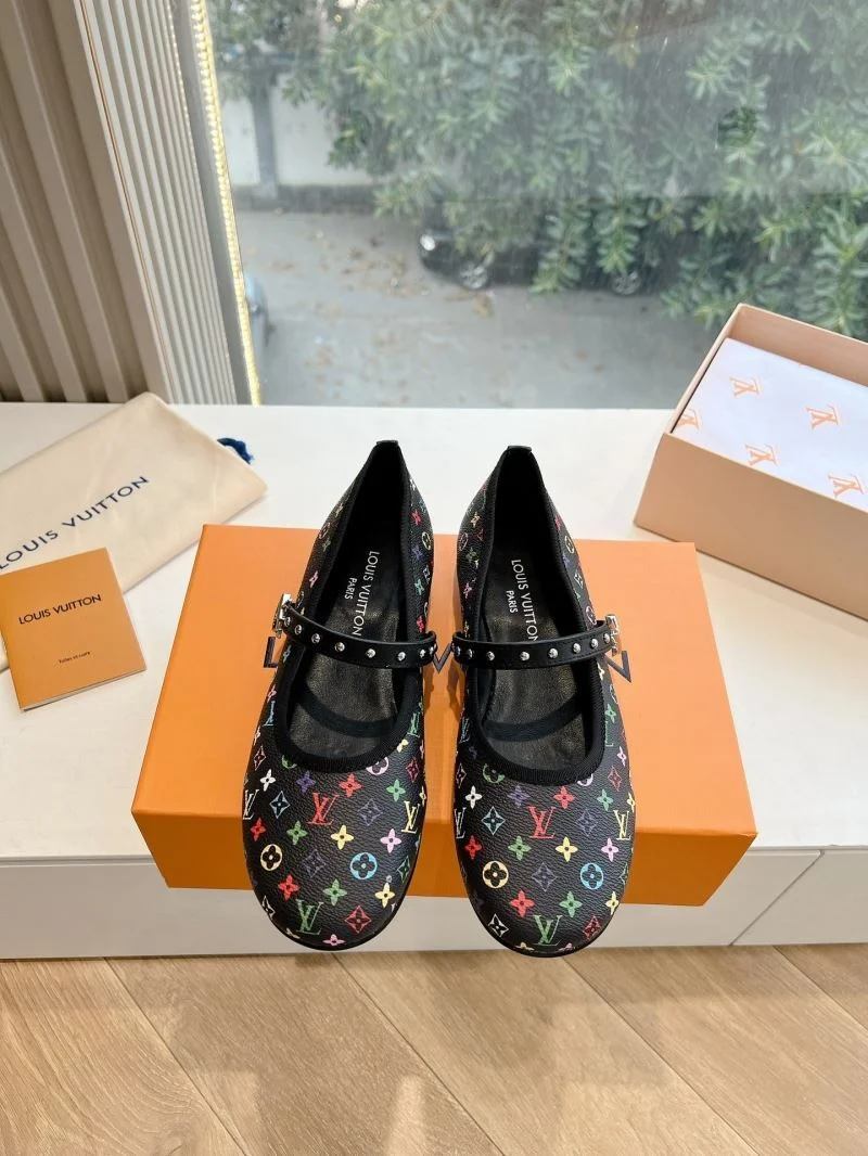 1:1 copy Louis Vuitton Low Shoes