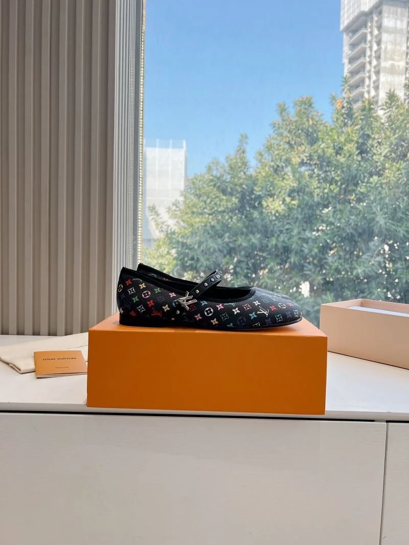 1:1 copy Louis Vuitton Low Shoes