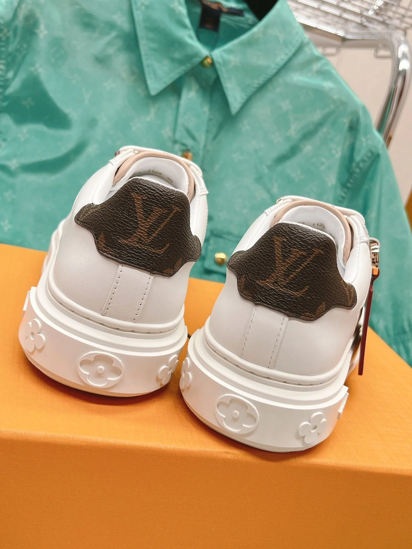 Louis Vuitton Low Shoes