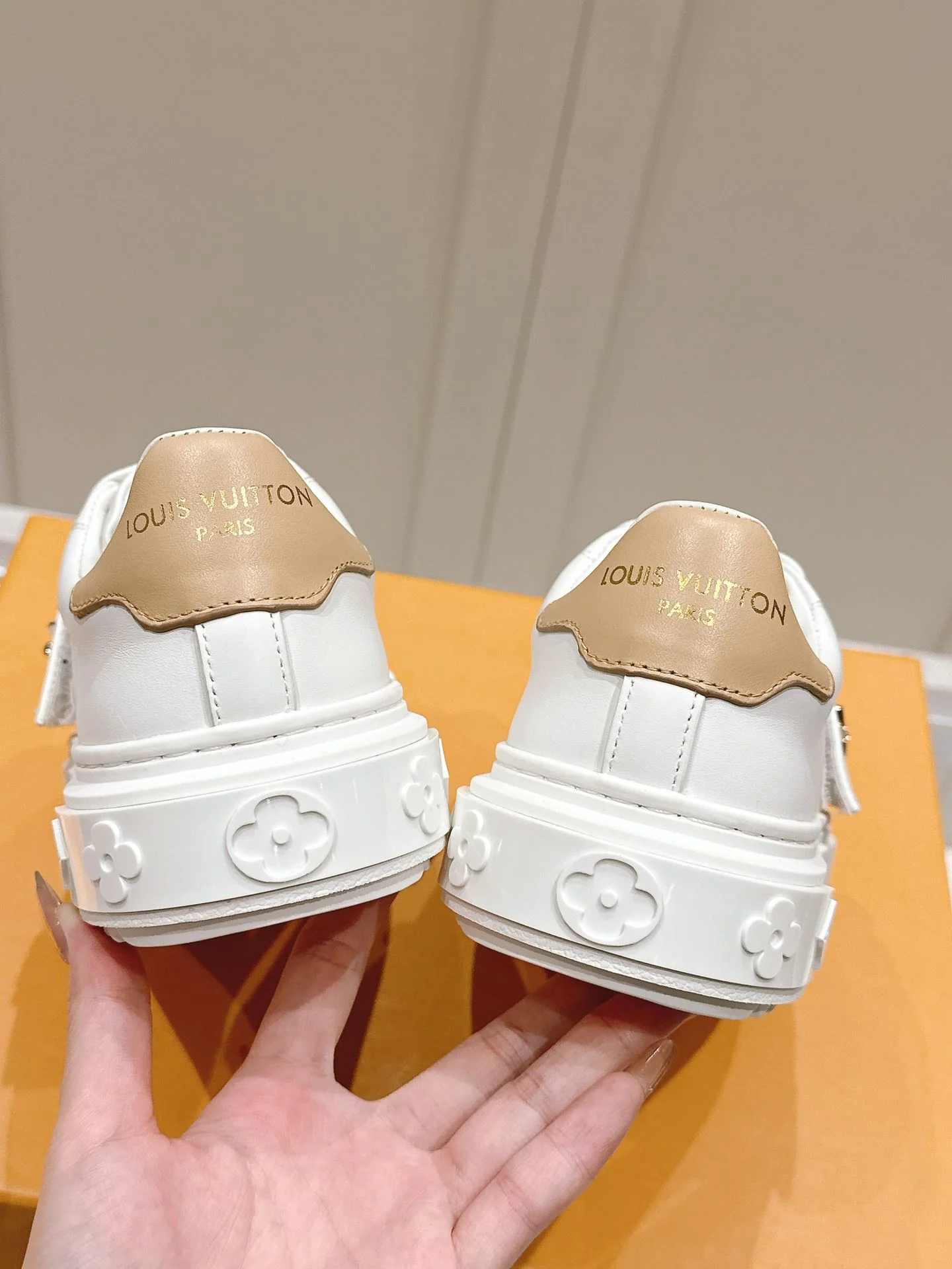 Affordable Louis Vuitton Low Shoes