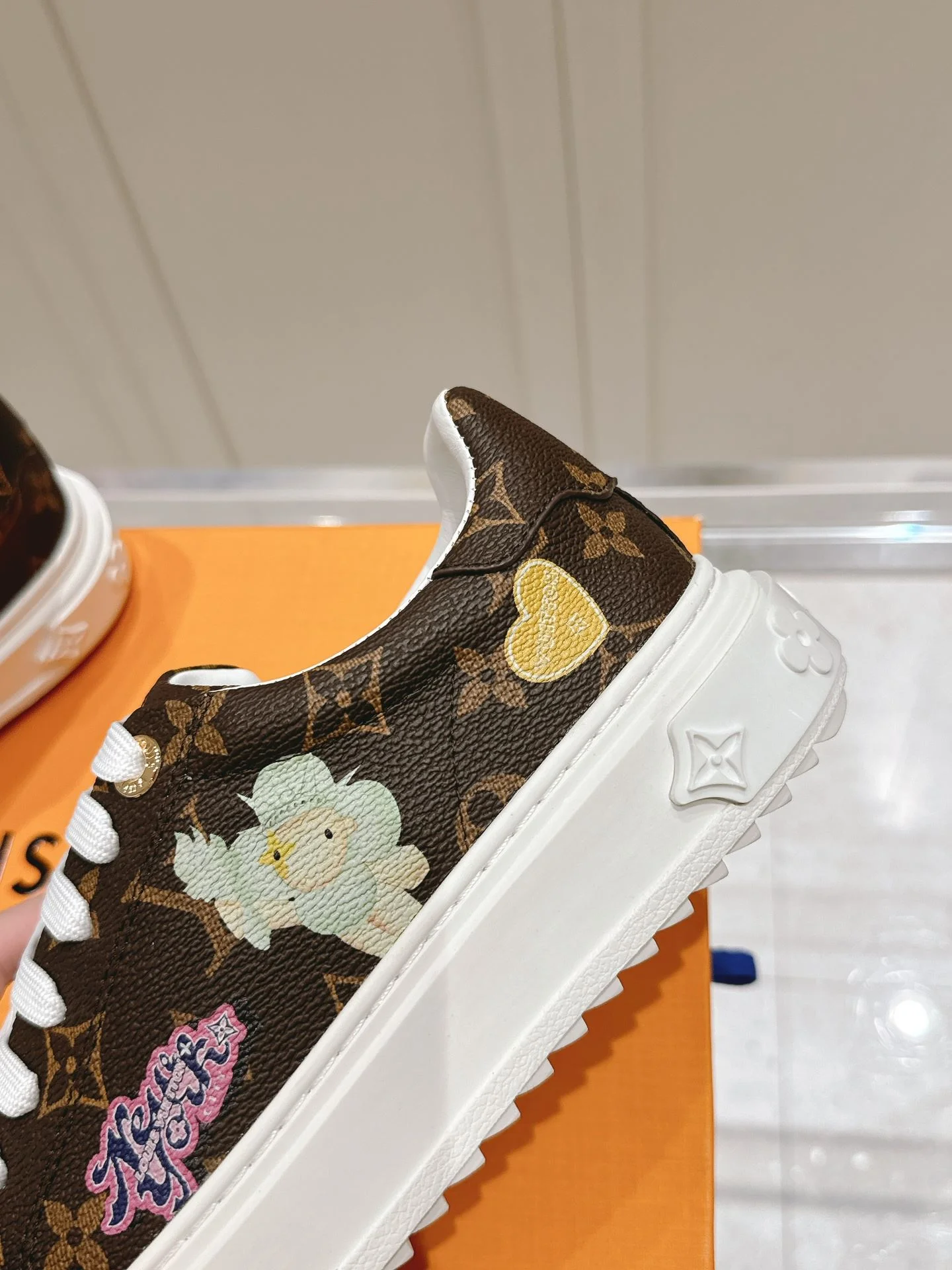 Economical Louis Vuitton Low Shoes