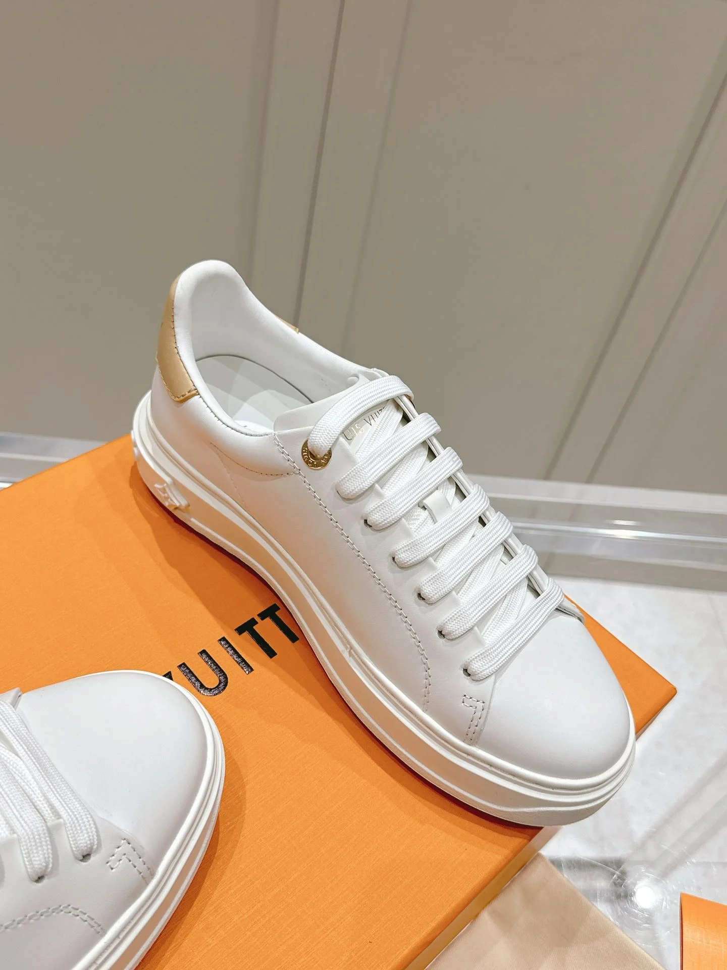 Cut-rate Louis Vuitton Low Shoes