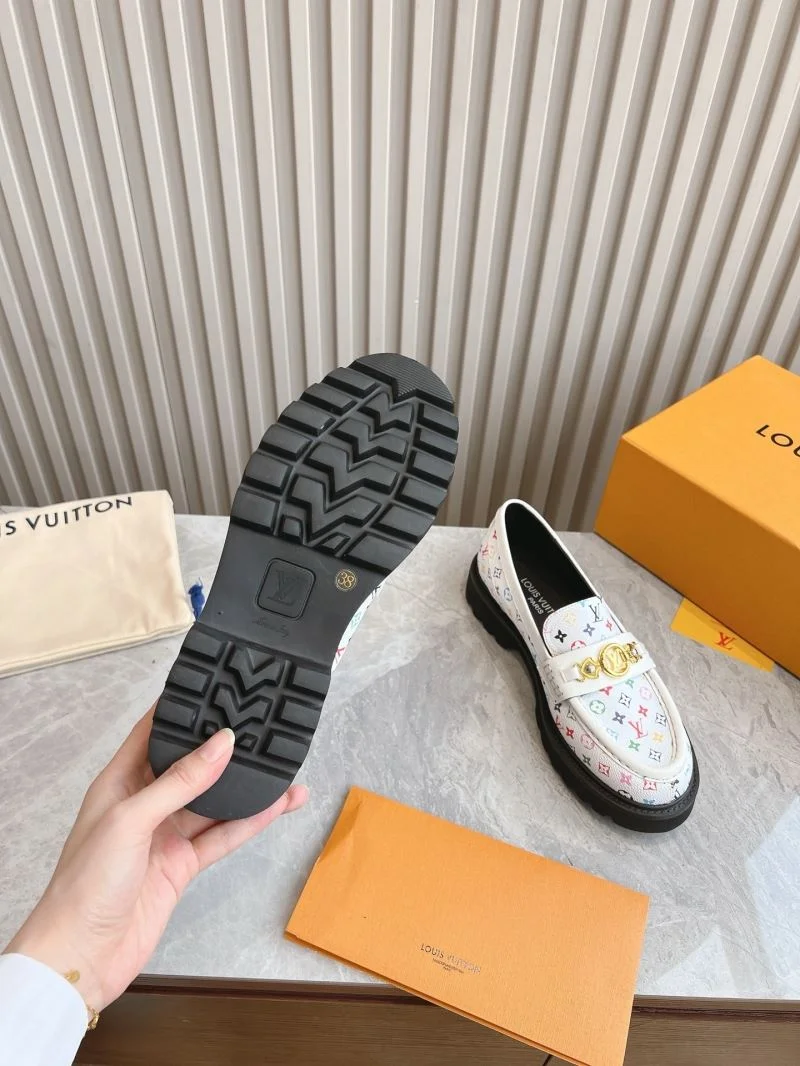 Economical Louis Vuitton Low Shoes