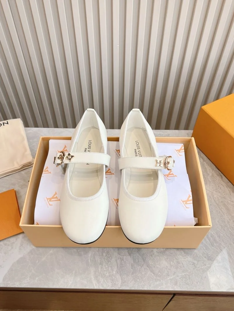 Value-priced Louis Vuitton Low Shoes