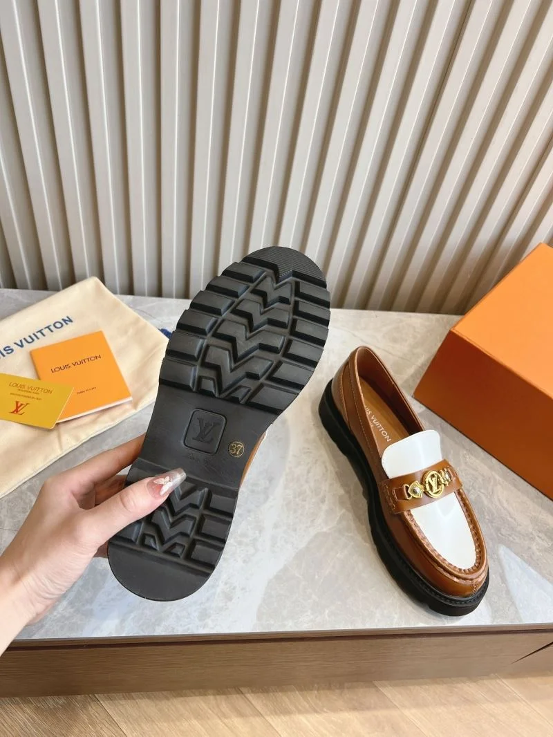 High fidelity Louis Vuitton Low Shoes