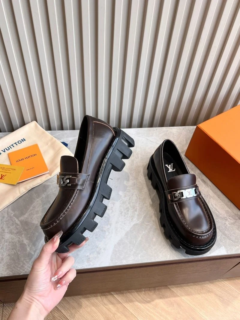 Official Louis Vuitton Low Shoes