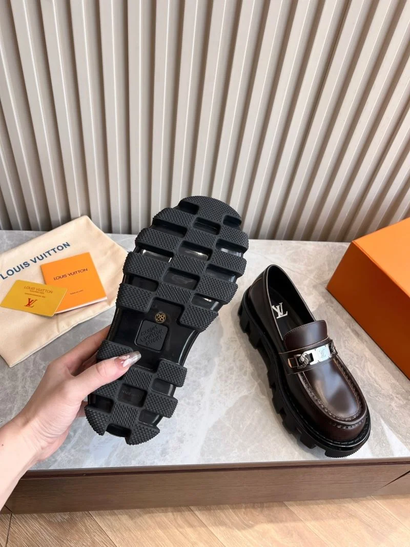 Official Louis Vuitton Low Shoes
