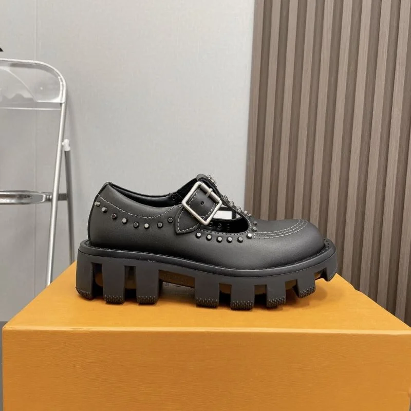 Brand-original Louis Vuitton Low Shoes