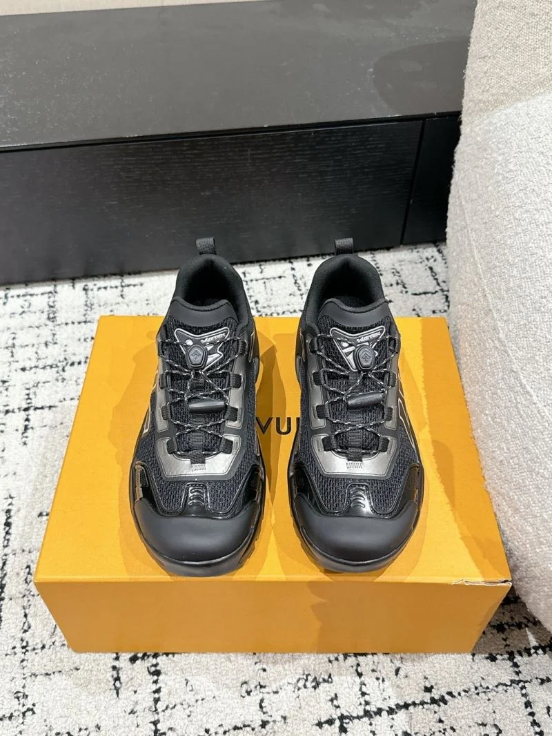 Louis Vuitton Low Shoes