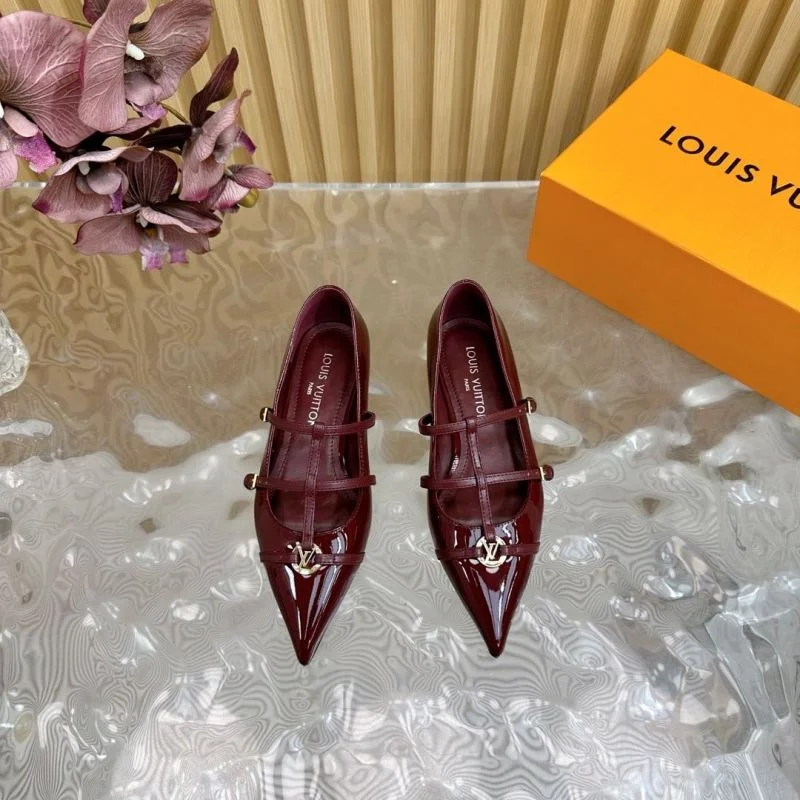 Low-cost Louis Vuitton Low Shoes