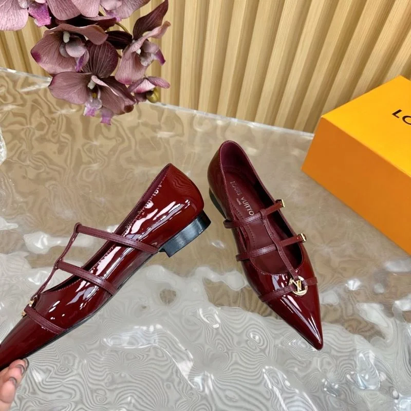 Low-cost Louis Vuitton Low Shoes