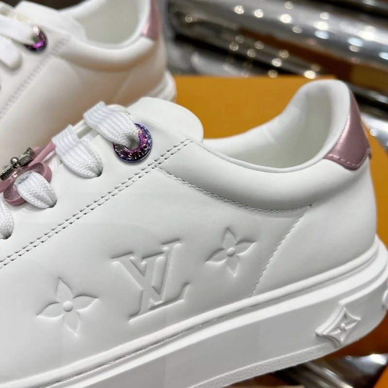 Discounted Louis Vuitton Low Shoes