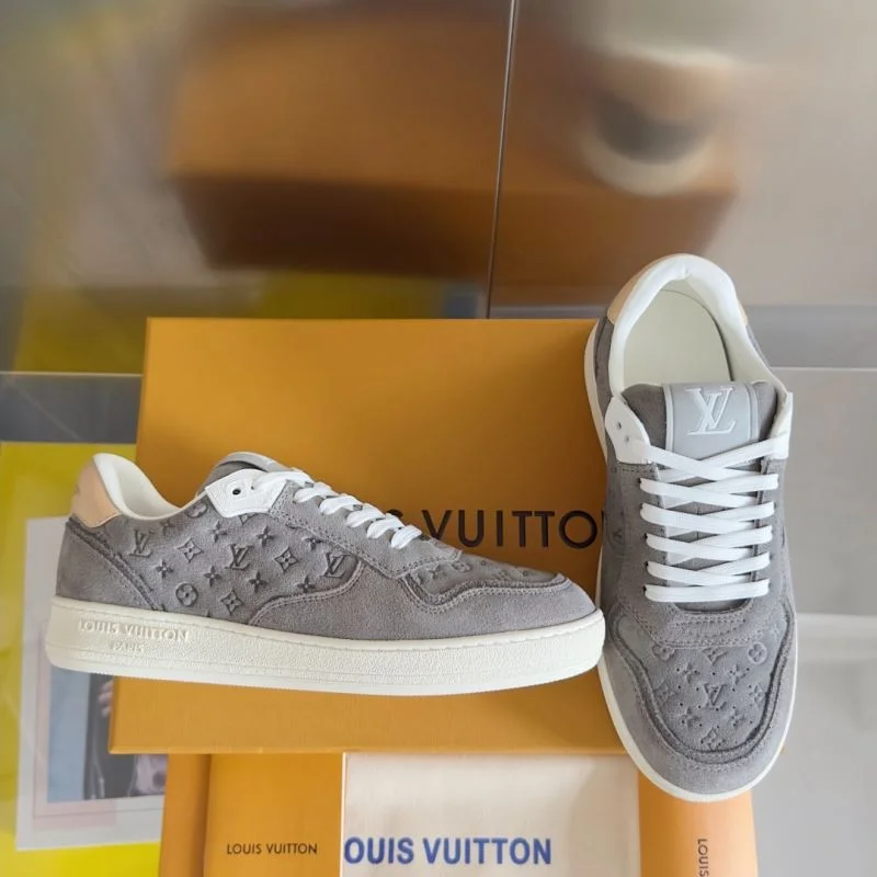 Mirror quality Louis Vuitton Low Shoes