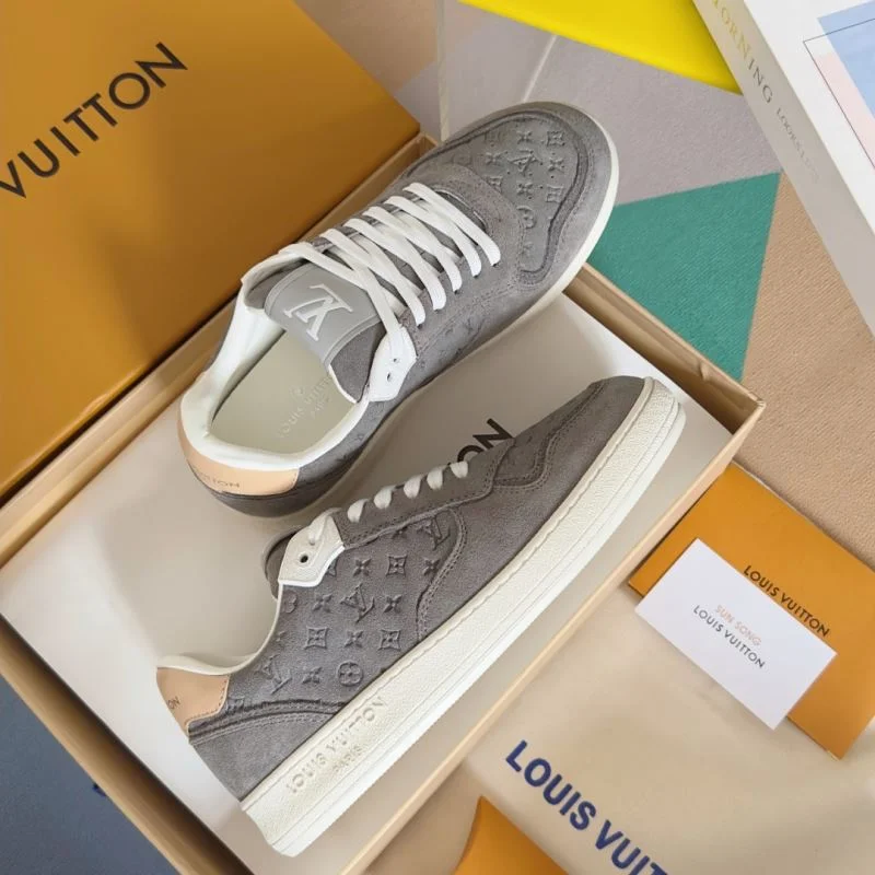Mirror quality Louis Vuitton Low Shoes