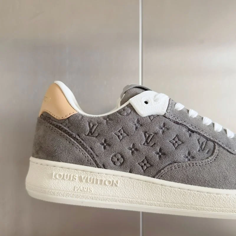 Mirror quality Louis Vuitton Low Shoes