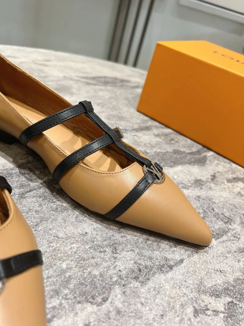 Perfect replica Louis Vuitton Low Shoes