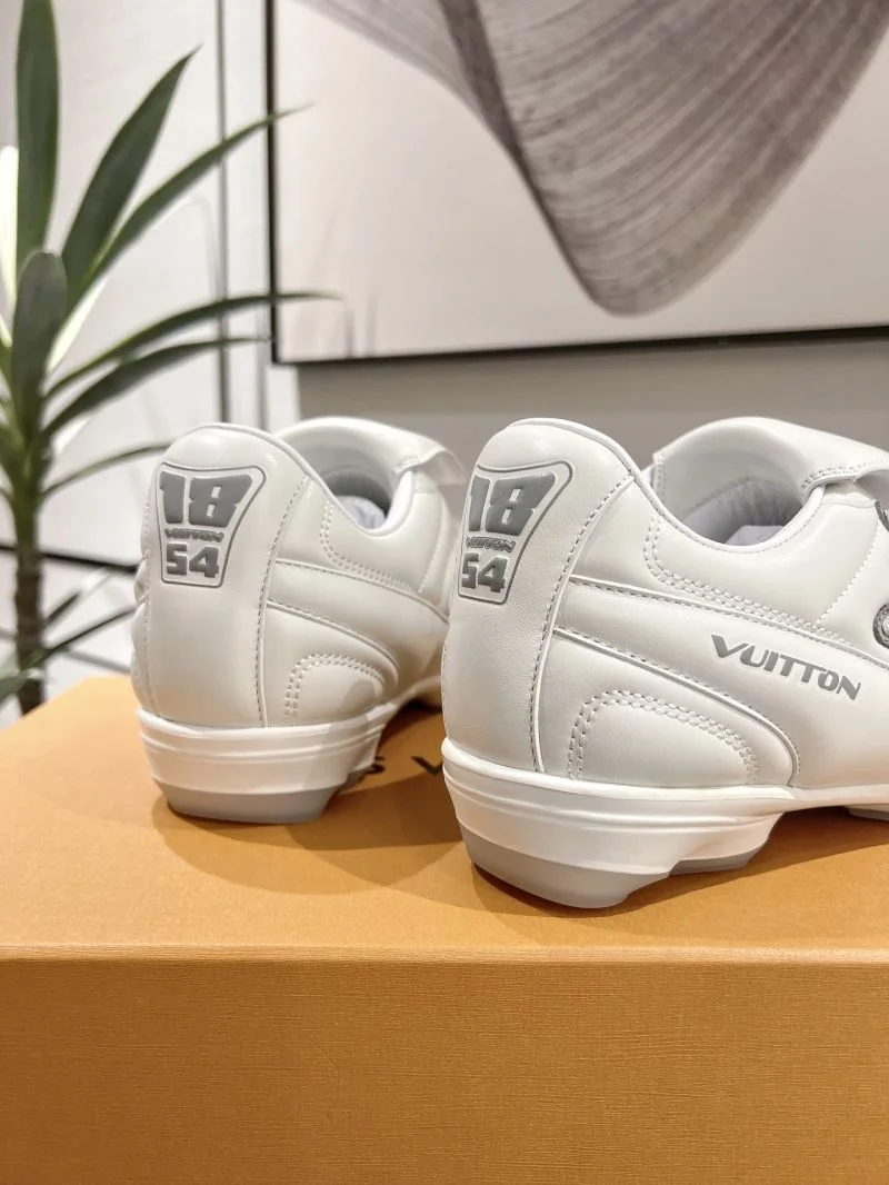 Top match Louis Vuitton Low Shoes