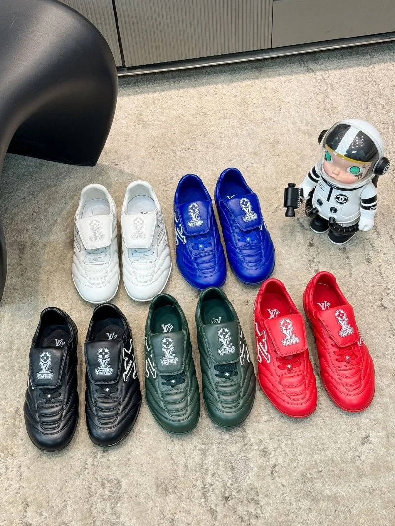 Louis Vuitton Low Shoes
