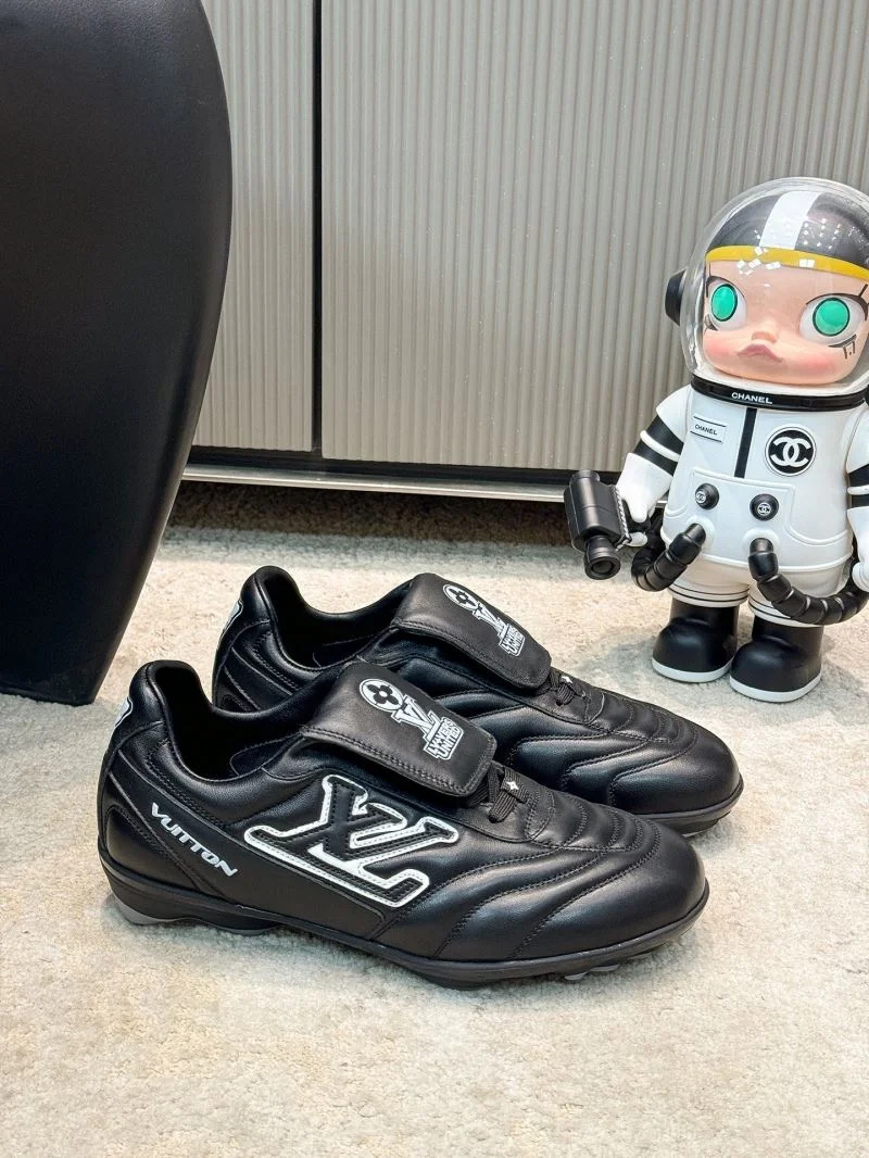 Discounted Louis Vuitton Low Shoes