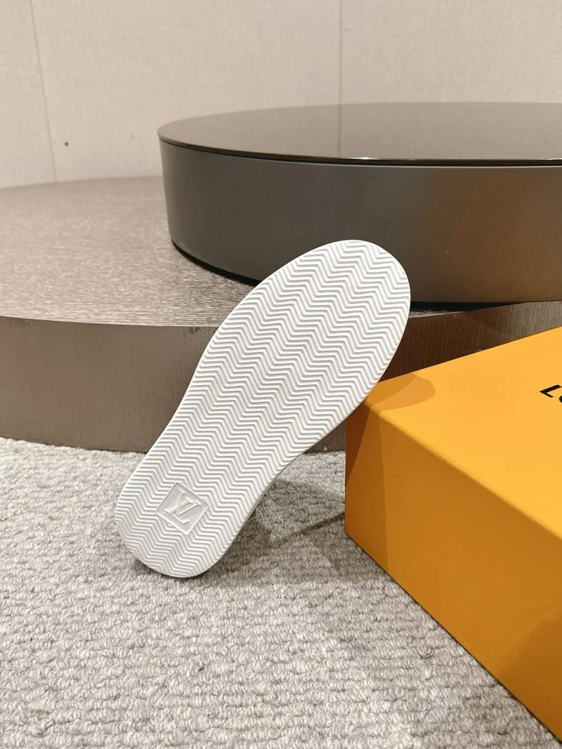 Louis Vuitton Low Shoes