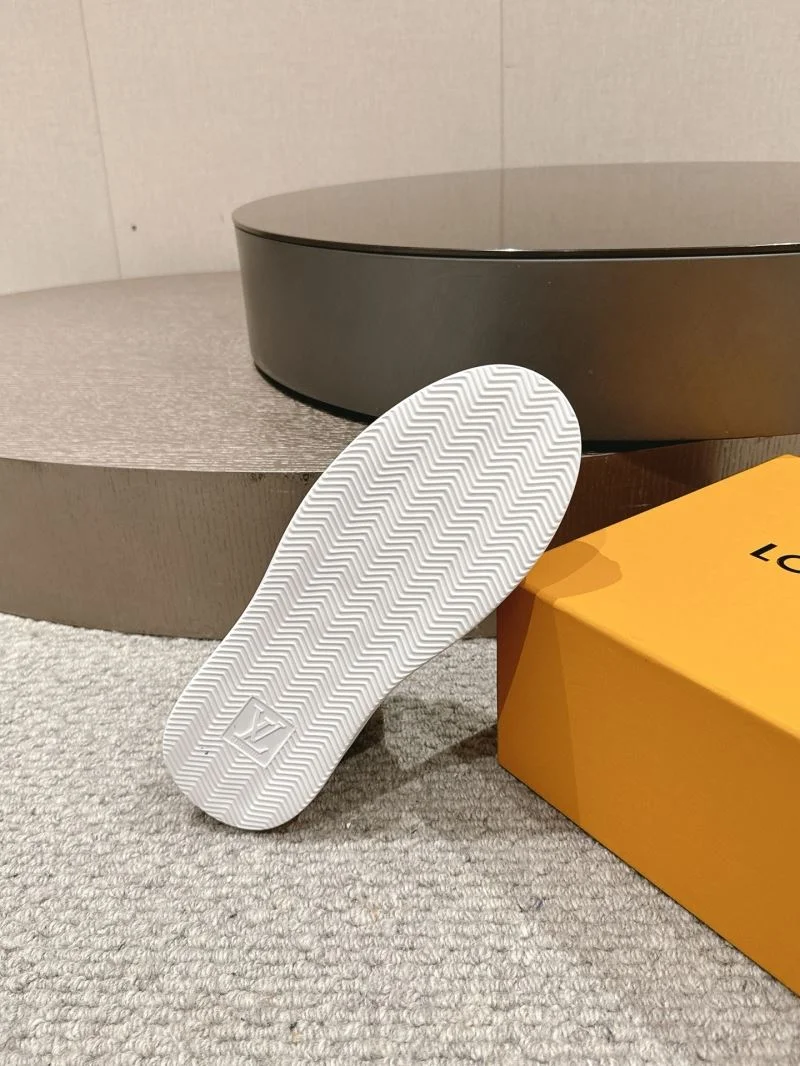 Cut-rate Louis Vuitton Low Shoes