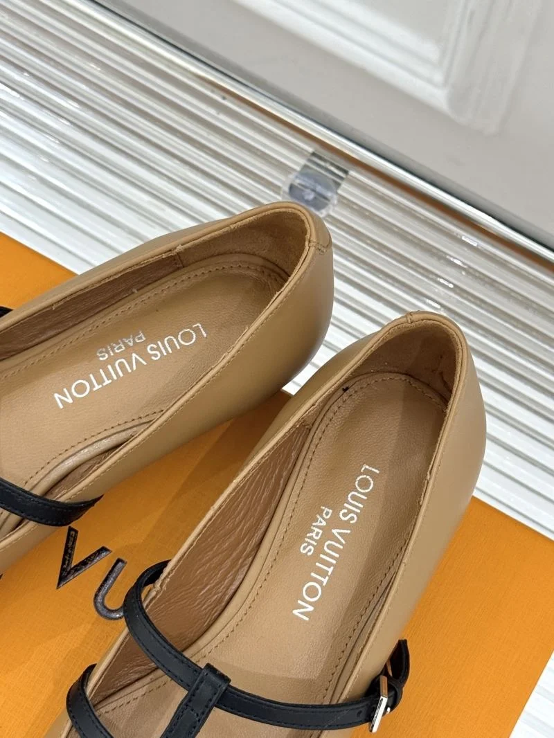 Value-priced Louis Vuitton Low Shoes