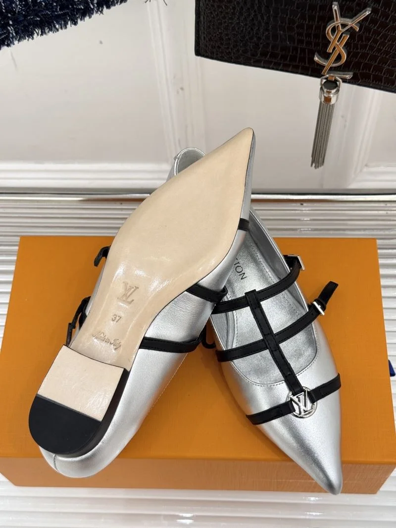 Real Louis Vuitton Low Shoes