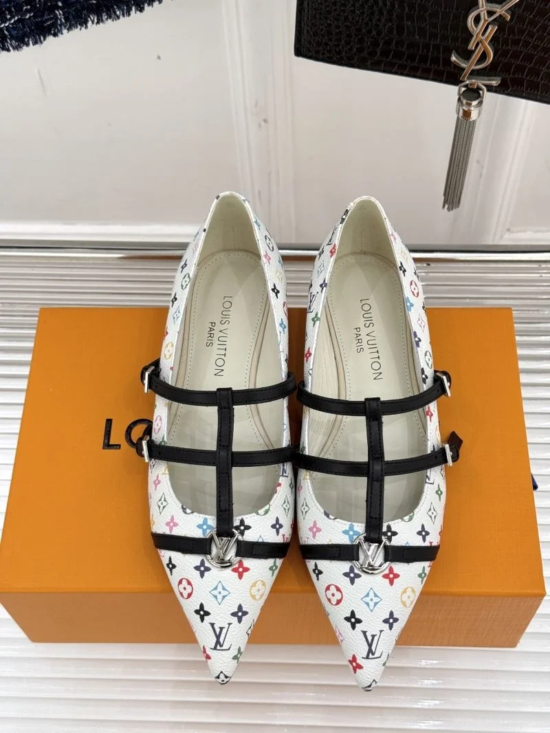 Official Louis Vuitton Low Shoes