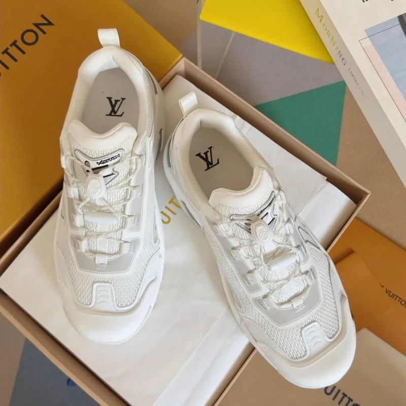 Louis Vuitton Low Shoes