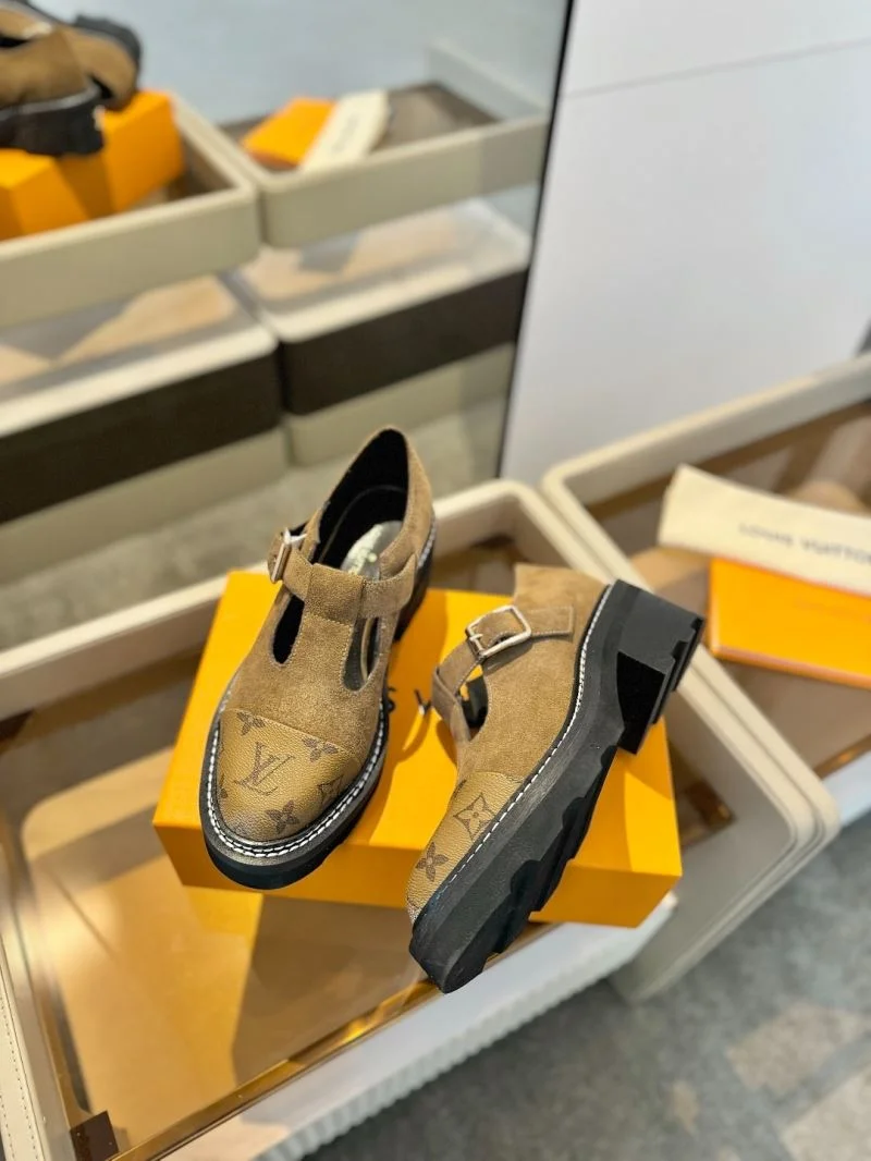 Real Louis Vuitton Low Shoes