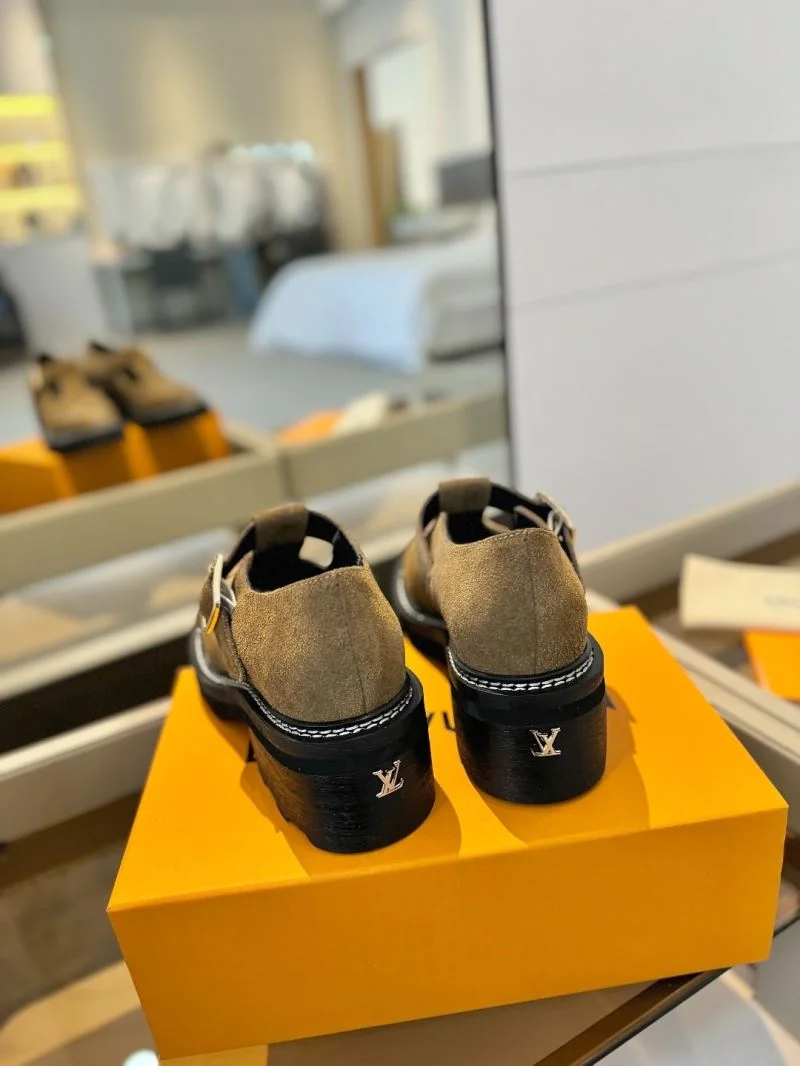 Real Louis Vuitton Low Shoes