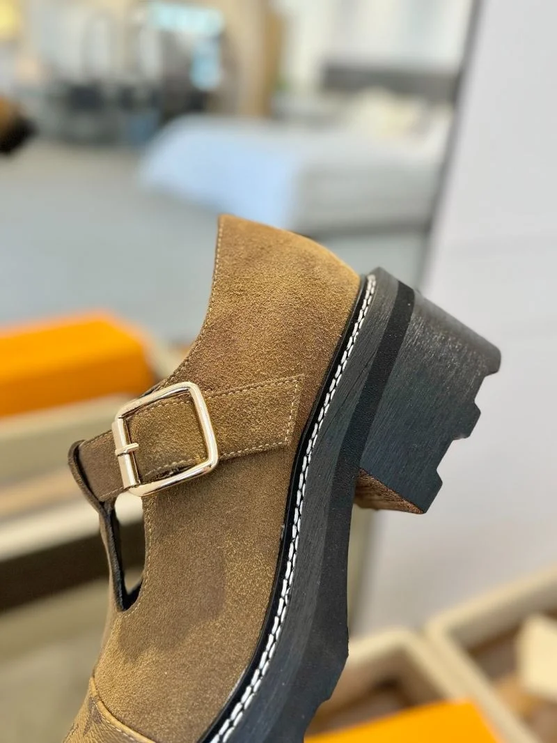 Real Louis Vuitton Low Shoes