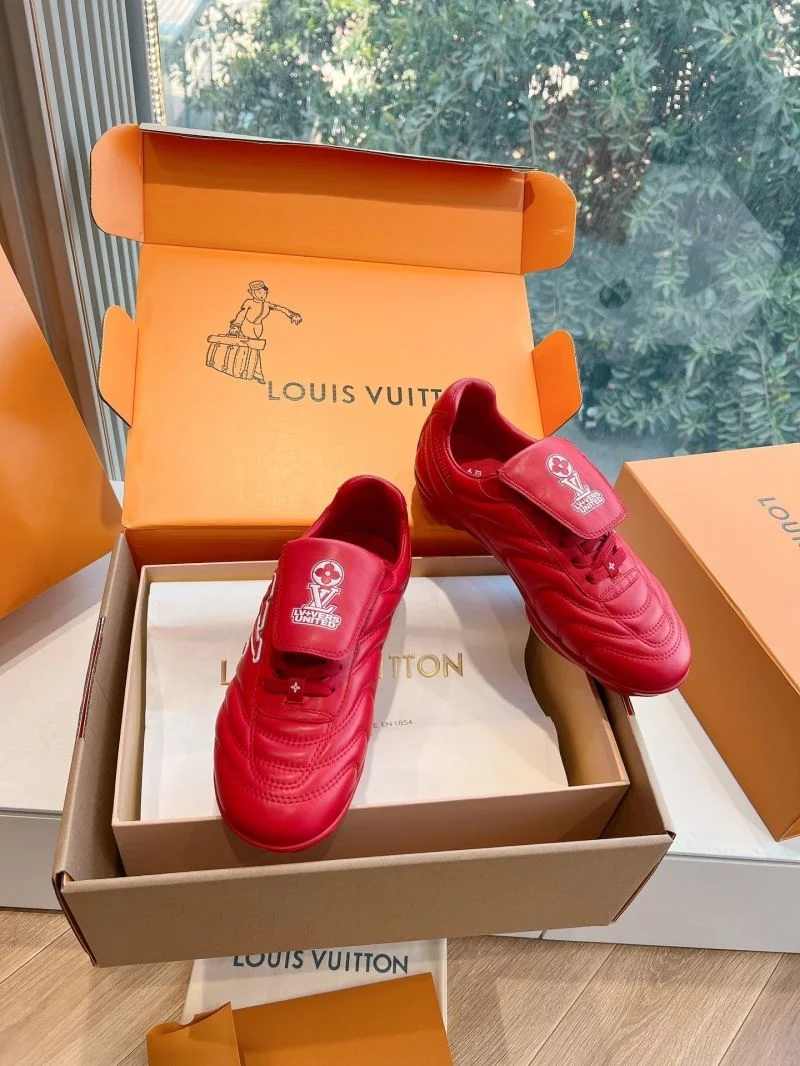 Top match Louis Vuitton Low Shoes