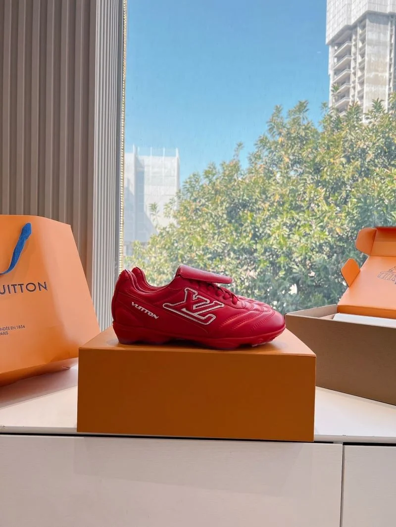 Top match Louis Vuitton Low Shoes