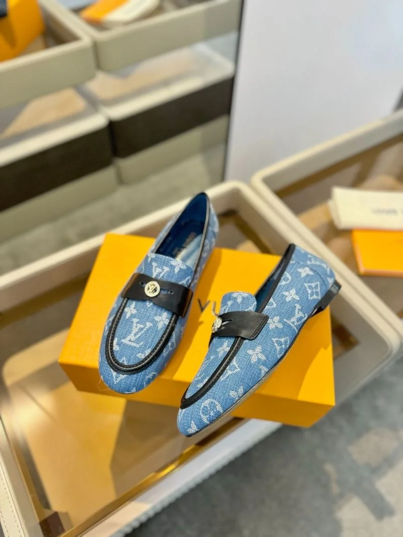 Inexpensive Louis Vuitton Low Shoes