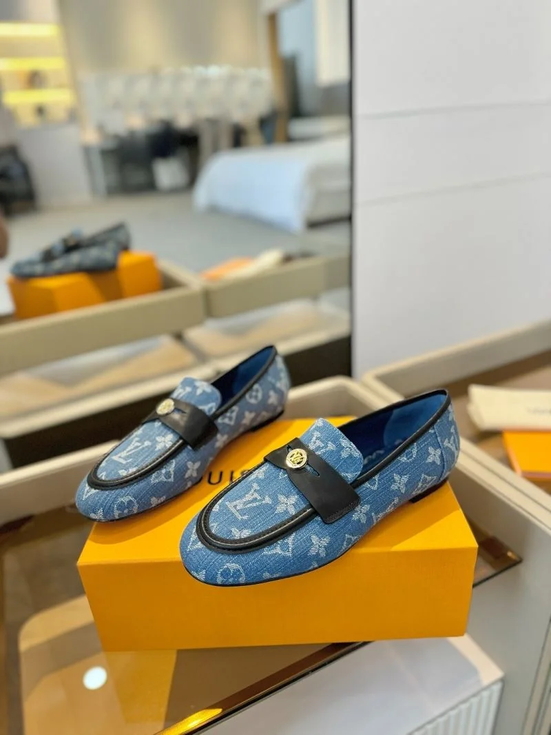 Inexpensive Louis Vuitton Low Shoes