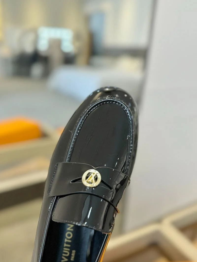 Budget-friendly Louis Vuitton Low Shoes