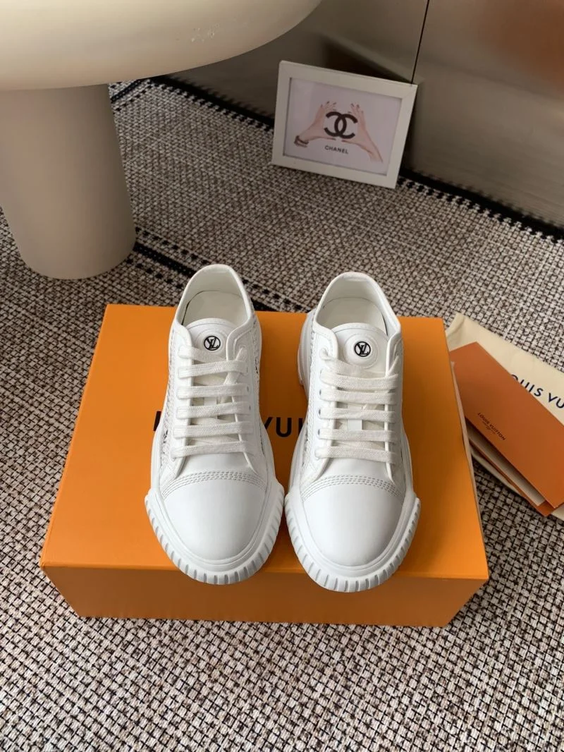 Louis Vuitton Low Shoes
