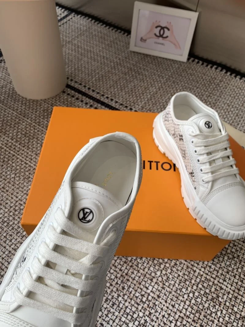 Louis Vuitton Low Shoes
