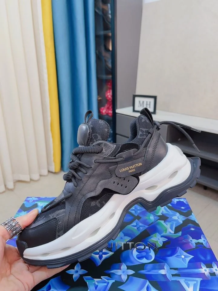 Top match Louis Vuitton Low Shoes